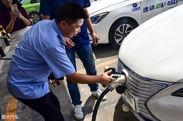 挑战2000km纯电出行 体验长安逸动EV460_自媒体_一猫汽车网