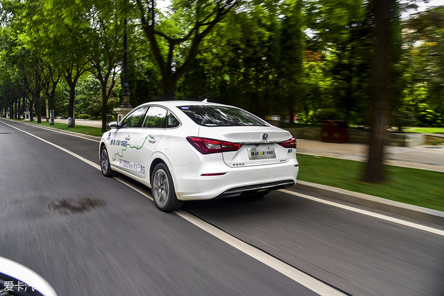 挑战2000km纯电出行 体验长安逸动EV460_自媒体_一猫汽车网