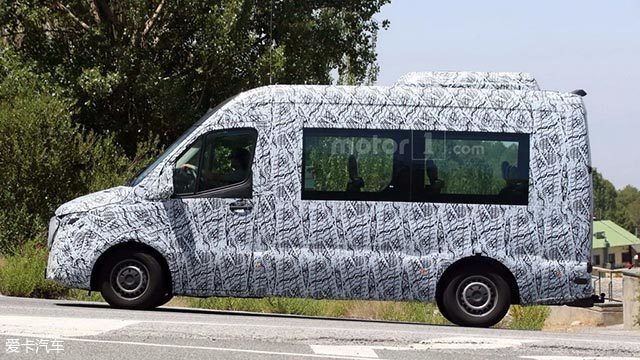 奔驰全新Sprinter预告图 2018年2月上市_自媒体_一猫汽车网