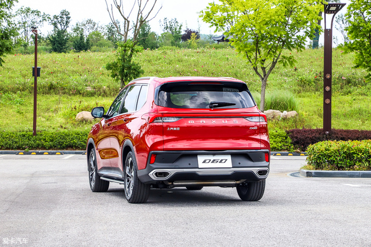 试驾上汽迈克萨斯D60 选装项堪比保时捷_自媒体_一猫汽车网